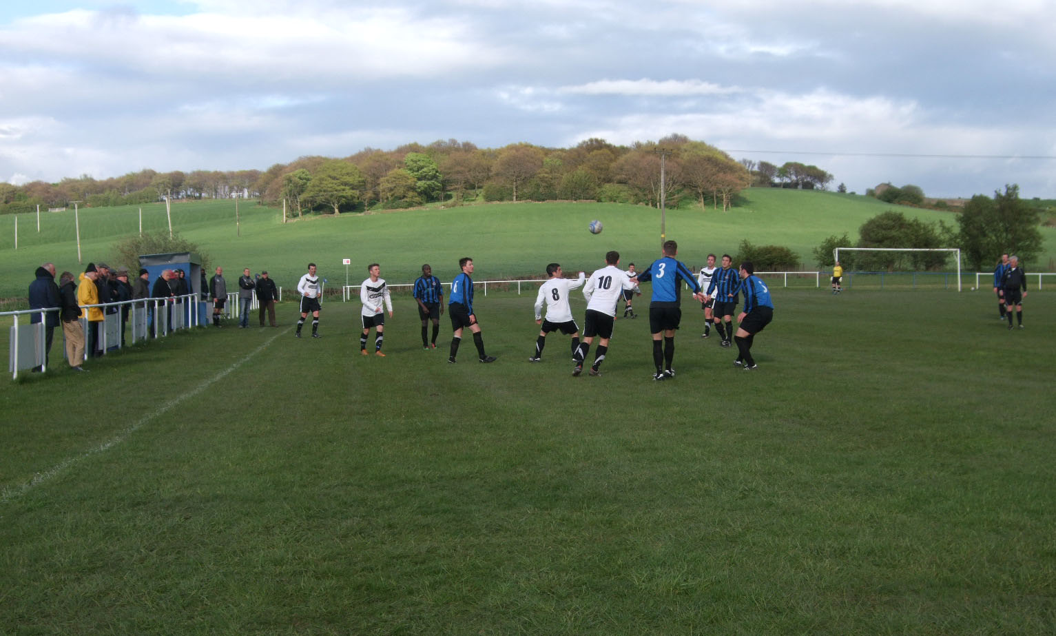 Lepton Highlanders v Overthorpe Sports Club